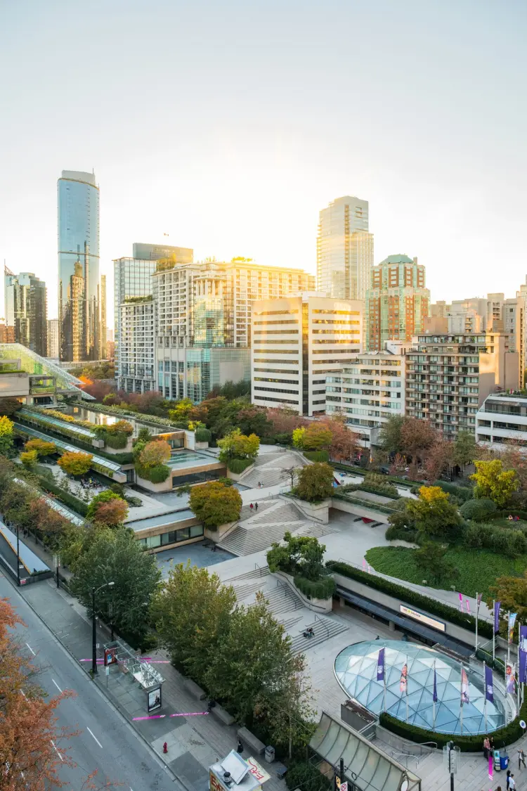 Robson Street | Destination Vancouver