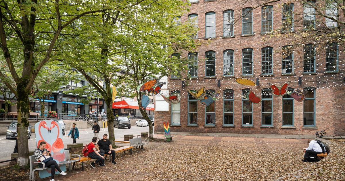 Bill Curtis Square | Destination Vancouver